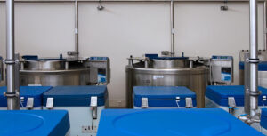 The cryogenic freezer: installation and design specifications